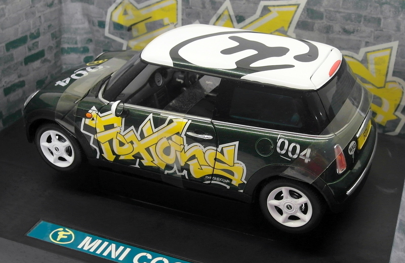 Jadi 1/18 Scale Diecast - Foxtons London Mini Cooper #004 | eBay